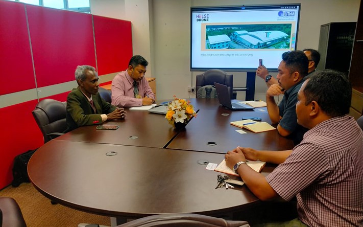 HiILSE DRONE Sdn Bhd visited the TF UTeM – TF UTeM